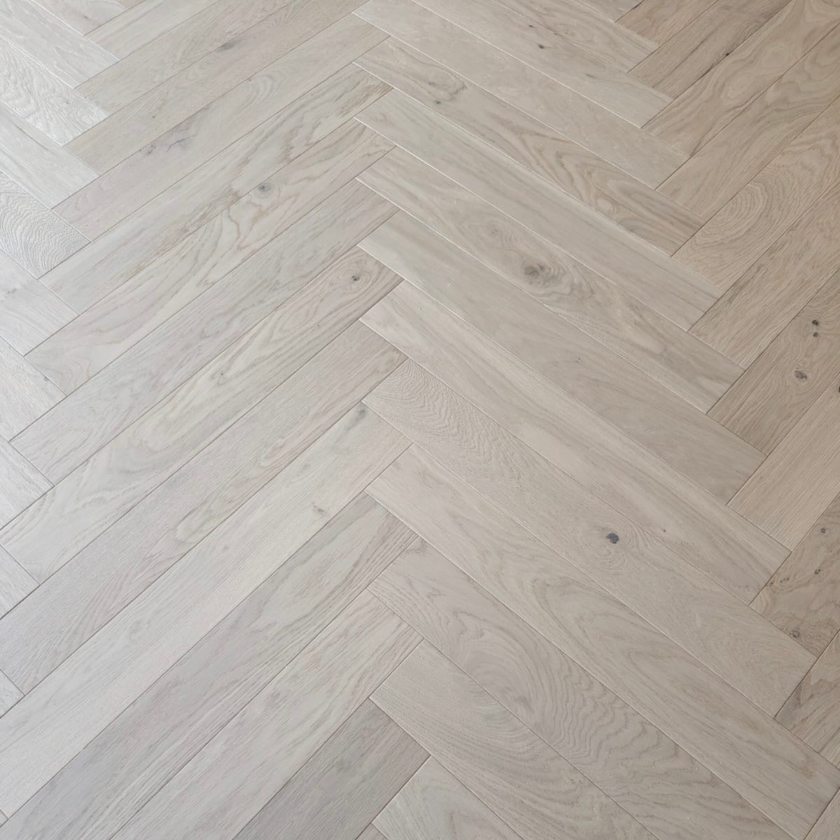 Fika Florence Oak Herringbone (Engineered Flooring) – Wood Floor Store